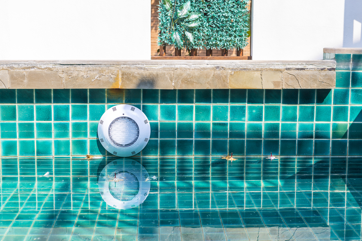 Pool Light Replacement in Dallas, TX - Aquamaid SPS PoolCare